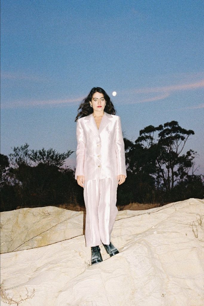 Hypnotic alt-pop singer Maple Glider announces upcoming album release ...